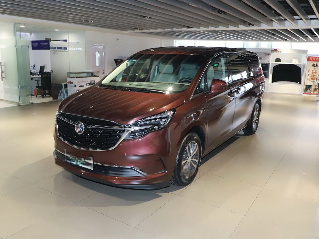 gl8各车型对比-有驾