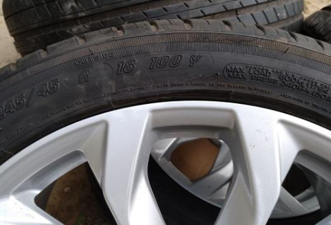 235和245轮胎的区别-有驾